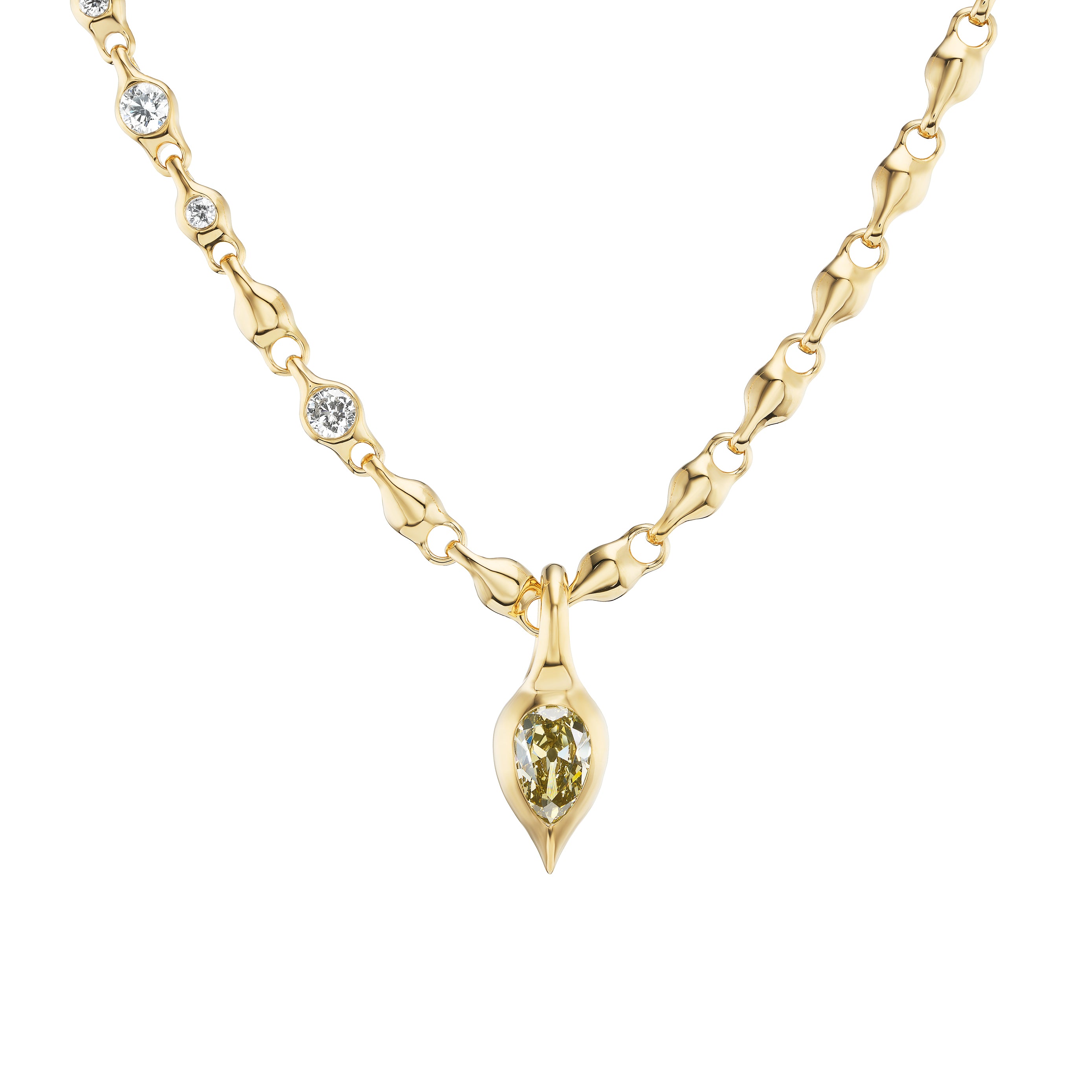 CARRIAGE NECKLACE – Uniform Object