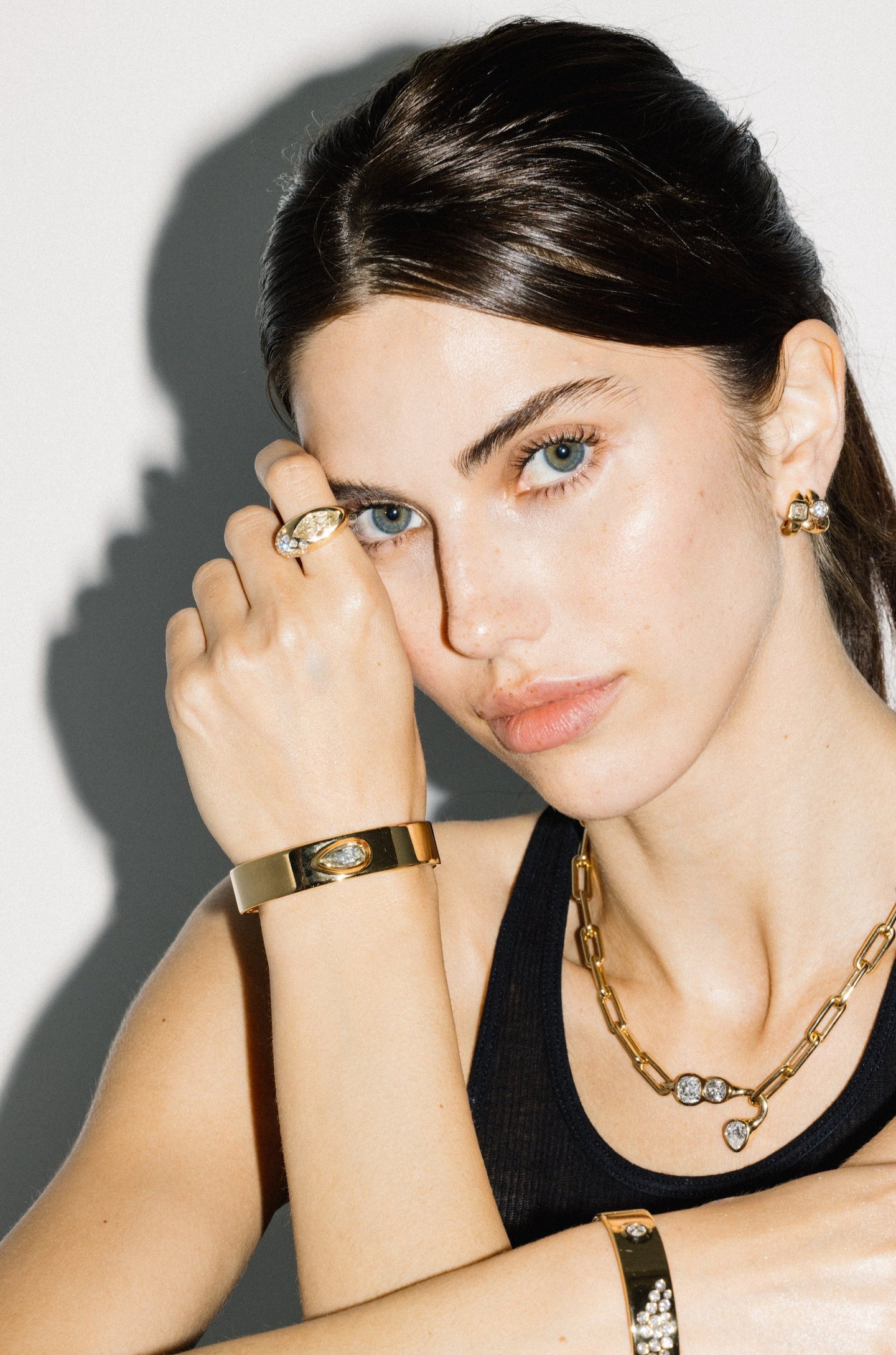 ONE OF A KIND(S) – Uniform Object